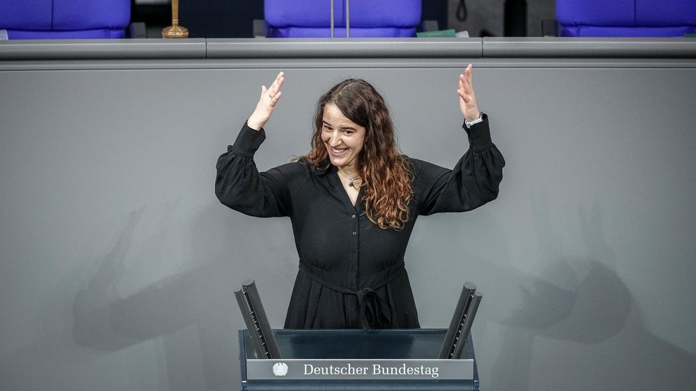 Германы парламентад сонсголын бэрхшээлтэй гишүүн ажиллана